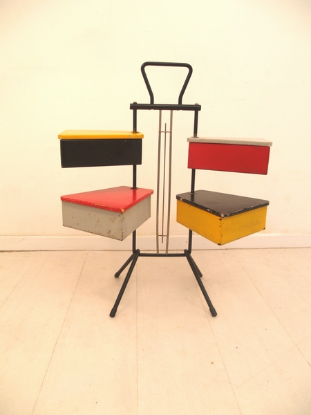 Pastoe naaidoos - sewing box in Rietveldkleuren. Pastoe - J.Teders ...